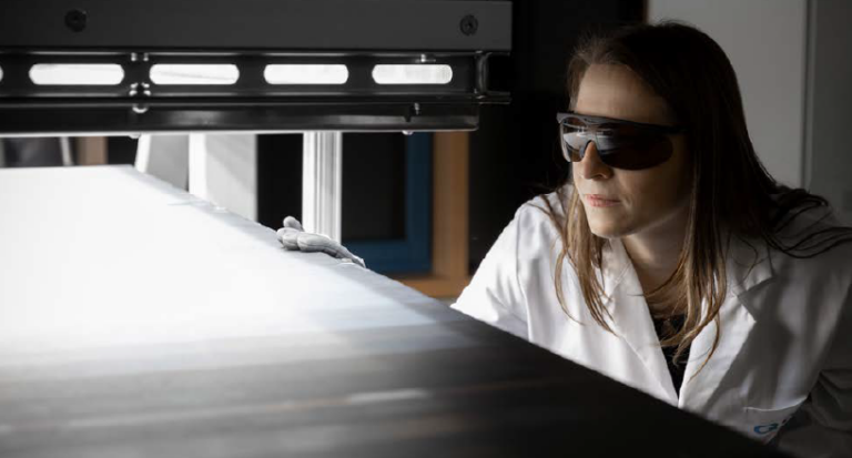 Q.TRON Solar Panels: Advanced Solar By Qcells | SolarTech