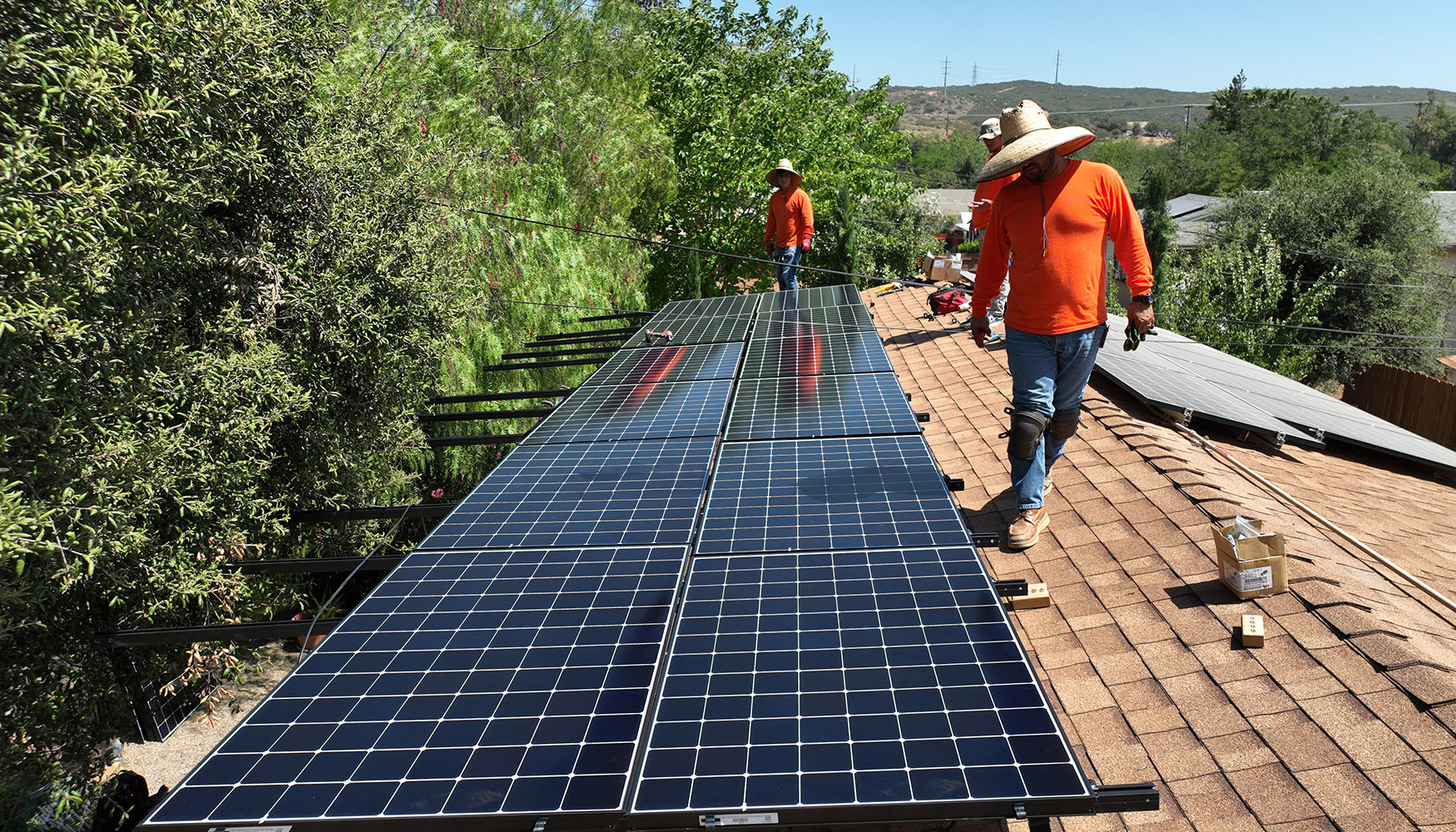 Expert Solar System Service & Maintenance Solutions